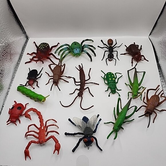 Toys | Insects Bugs 15 Piece Set Plastic Toy Lot Realistic Prank | Poshmark